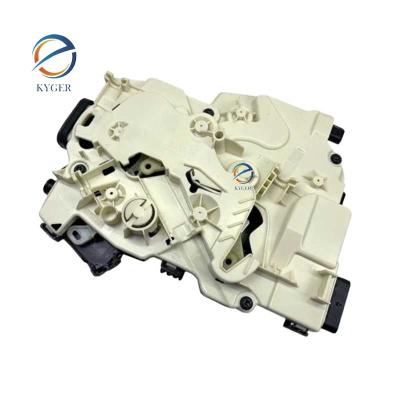 China Mercedes Benz W447 Door Lock Actuator 4477302902 12V Replacement for 4477300535 4477308401 for sale