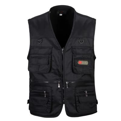 China Custom Design Men's Multi Pocket Cotton Fishing Photography Vest with Zipper Closure 8 Pockets for sale