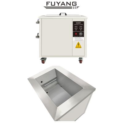 China 1500L 40KHz Large Industrial Ultrasonic Cleaner Customized  10800W for sale