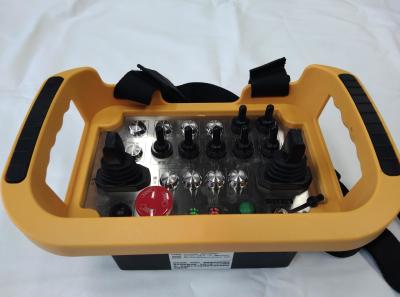 China 12Volt Long Distance Wireless Switch , 1000 Meters Wireless Industrial Remote Control for sale