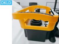 China Network Output Dual Rocker Four Mechanism Five Speed Crane Remote Control for sale
