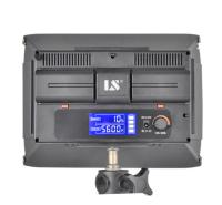 China LCD Screen Ultra Bright Studio Video Lighting With Barndoor Dimmable for sale