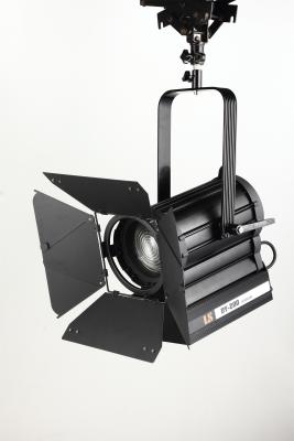 China DMX LED Fresnel Stage Lighting LED Fresnel Spotlight For Indoor / Outdoor for sale
