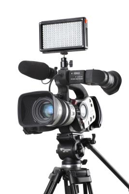 China Solid Light Weight Housing LED Camera Lights Black High CRI LED209As for sale