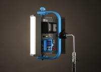 China 100w Wide Angle Led Broadcast Lighting Ultra Bright Chip With Carrying Bag for sale