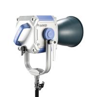 China LS FOCUS 600D Compact Photo Light, 600W Daylight Balanced, Standard Bowen Mount, CRI 96-98 TLCI 96+ Led Studio Light for sale