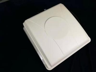China Long Range UHF Tag Reader For Vehicle Access Square Box Shape White Color for sale