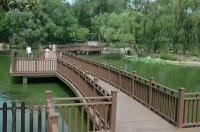 China Nontoxic Composite WPC Railing 100% Recyclable UV Resistance Vinyl Railing System for sale