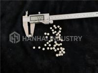 China Diameter 1mm-10mm High Purity Aluminum Oxide Suitable For Industrial Ceramics for sale
