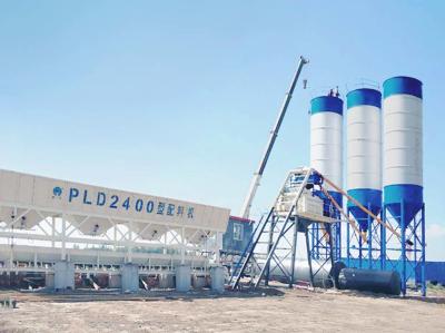 China Compact 35m3/h Stationary Concrete Plant Belt Conveyor Type / Skip Hopper Type Concrete Mixing Plant for sale
