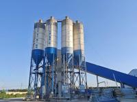 China Heavy Duty HZJS90 Stationary Concrete Batching Plant With Twin Shaft Mixer for sale