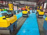 China Hydraulic Drive Double Drum Vibratory Roller 6.3KW Power For Efficient Compaction for sale