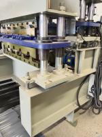 China 8–15 m/min Dual-Profile Double Layer Roof Sheet Roll Forming Machine with 400H Heavy-Duty Hydraulic Station for sale