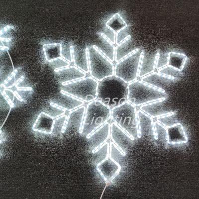 China LED Lighted Snowflake Decoration 80cm IP65 Outdoor Christmas Light 110V-240V for sale