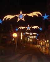 China Outdoor LED Motif Light 100W 5.65m Christmas Street Decoration with Star IP65 for sale