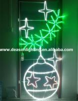 China Outdoor LED Christmas Street Light Decoration 80W 2m IP65 Waterproof Customizable for sale