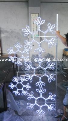 China Christmas decorative light pole for sale