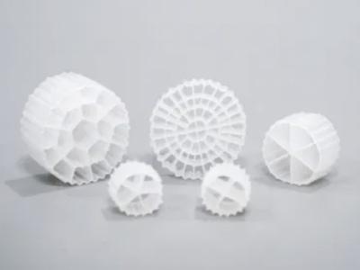 China 15mm HDPE MBBR Biofilter Media Moving Bed Biofilm Reactor Fluidized Bed Filler for Water Treatment for sale