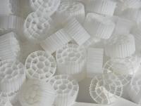 China HDPE MBBR Biofilter Floating Media 25mm for Sewage Treatment Plant Wastewater Biofilm Carrier for sale