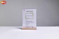 China Beech Wood Wooden Base T Shape Clear Acrylic Sign Holder Wedding Menu Card Display for sale