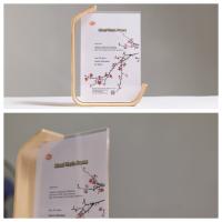 China Quality Hand Made 4x6 5x7 6x8 L Shape Acrylic Photo Picture Frame with Wood Base for sale