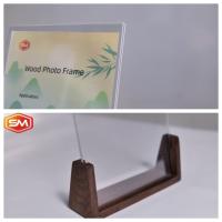 China High Light Transmission Acrylic Photo Stand With Wood Base Eco-friendly Alternative Option for sale