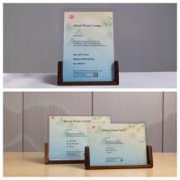 China 4x6 Double Side Acrylic Photo Frame with Brown Wood Base for Wedding for sale