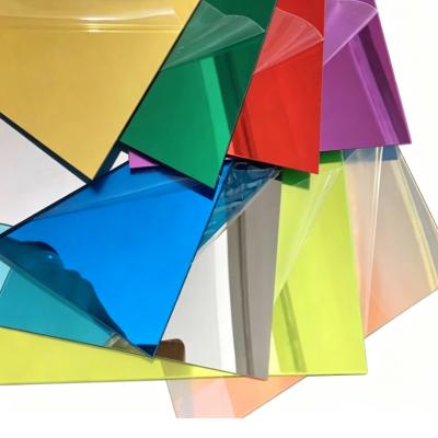 China Anti-Corrosion Mirror Acrylic Sheet with High Light Transmission and Customizable Sizes for Commercial Displays for sale