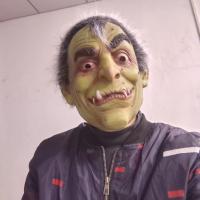 China Breathable Latex Monster Mask with Effective Filtration and Secure Fit for Professional Use for sale