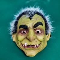 China Breathable Latex Monster Mask with Effective Filtration and Secure Fit for Professional Use for sale