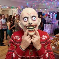 China Realistic Look Clown Mask with Comfortable Fit and Lightweight Latex for Entertainment Events for sale