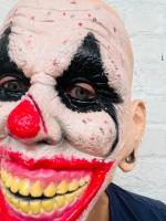 China Durable Latex Clown Mask One Size Fit Most for Halloween Parties and Theatrical Performances for sale