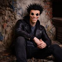China Scary Smiling Face Latex Mask with Spiky Hair and Grey Hair Cover for Halloween & Cosplay for sale