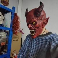 China Red Demon Latex Mask with Horns for Halloween Cosplay - Lightweight 0.3kg Design for sale
