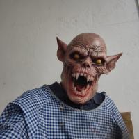 China Terrifying Vampire Bat Latex Mask for Halloween Cosplay - Lightweight 0.3kg and One Size Fits Most for sale