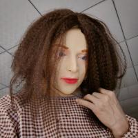 China Realistic Latex Woman Mask with Wig for Cosplay, Fancy Dress Party, and Pranks - Natural Look for sale