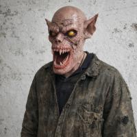 China Terrifying Vampire Bat Latex Mask for Halloween Cosplay - Lightweight 0.3kg and One Size Fits Most for sale