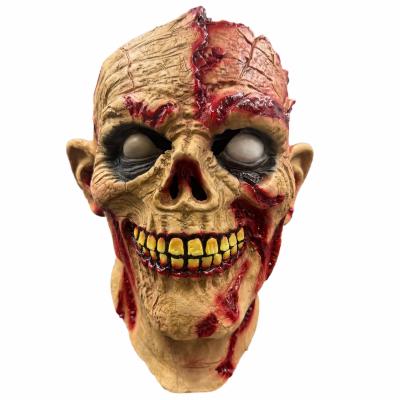 China Realistic Zombie Full-Face Latex Mask with Decayed Skin, Yellow Teeth, and Horror Detailing for Halloween, Cosplay, Party, or Themed Events for sale