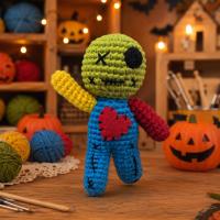 China Crochet Voodoo Doll Set Halloween Plush Decorations Handmade Style Spooky Party Decor Goth Room Ornament Festival Display Stuffed Yarn Doll for Haunted House Carnival Cosplay Gifts for sale