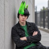 China Wholesale Neon Green Black Spiked Punk Wig for Adults, Synthetic Mohawk Costume Hairpiece for Halloween, Cosplay, Rock Parties, Stage Shows, Festivals, Events, Retailers and Custom Orders for sale