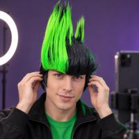 China Wholesale Neon Green Black Spiked Punk Wig for Adults, Synthetic Mohawk Costume Hairpiece for Halloween, Cosplay, Rock Parties, Stage Shows, Festivals, Events, Retailers and Custom Orders for sale