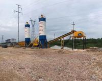 China HZS120 Concrete Batching Plant with 120m³/h Capacity and JS2000 Mixer for Building Construction for sale