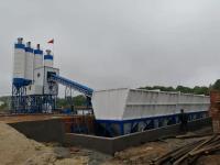 China HZS120 Concrete Batching Plant 120m3/h PLC Automatic Belt Conveyor Type for sale