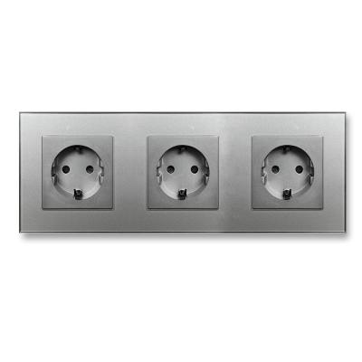 China Wall Switch and Socket with Round Mounting Box for Europe & Russia 3500W Rated Power and Phosphor Bronze Conductor for sale