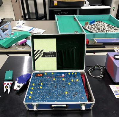 China Analog Circuit Experiment Box with Adjustable Output Voltage Overload Protection and Ladder Logic Programming for Electrical Training for sale