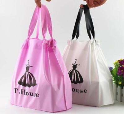 China Cloth Packaging, Apparel Bags, Merchandise Pink and Purple Thick Plastic PVC Gift Bags Retail Clothing Shopping Bags for sale