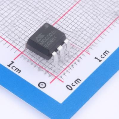 China Optocoupler AOTE MOC3020M designed for input output isolation in power systems motor control and dimming for sale