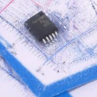 China digital isolator HopeRF Micro-electronics CMT8121W1 with dual channels and robust isolation barrier for sale