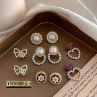 China Retail Jewelry Magnetic Metal Price Tag Cubes with Six / Five / Four Digit Number Display for sale