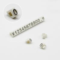 China Retail Shop Plastic Price Tag Cube 3x5mm For Jewelry Store Display for sale
